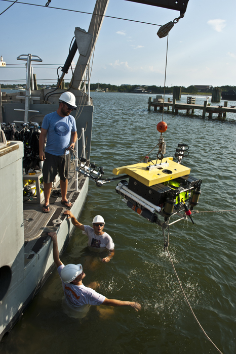 WHOI Team Joins NOAA's Battle of the Atlantic