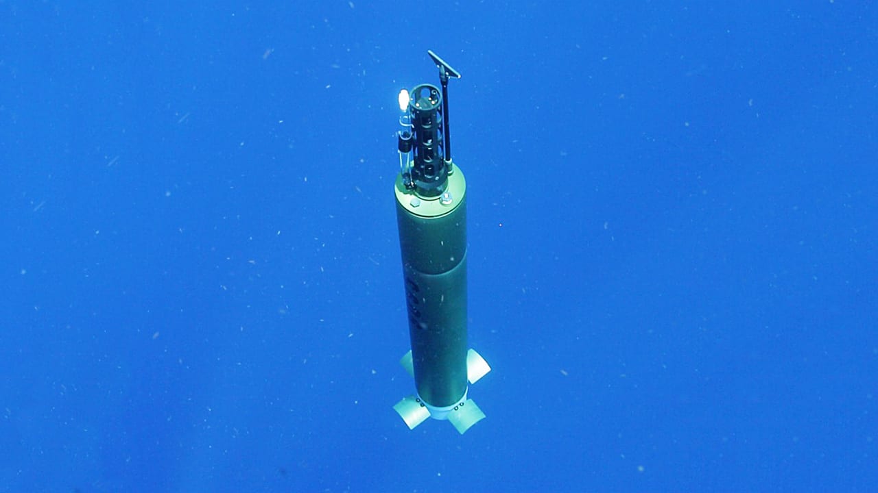 New Air-Launched Devices Help Study Hurricanes – Woods Hole ...
