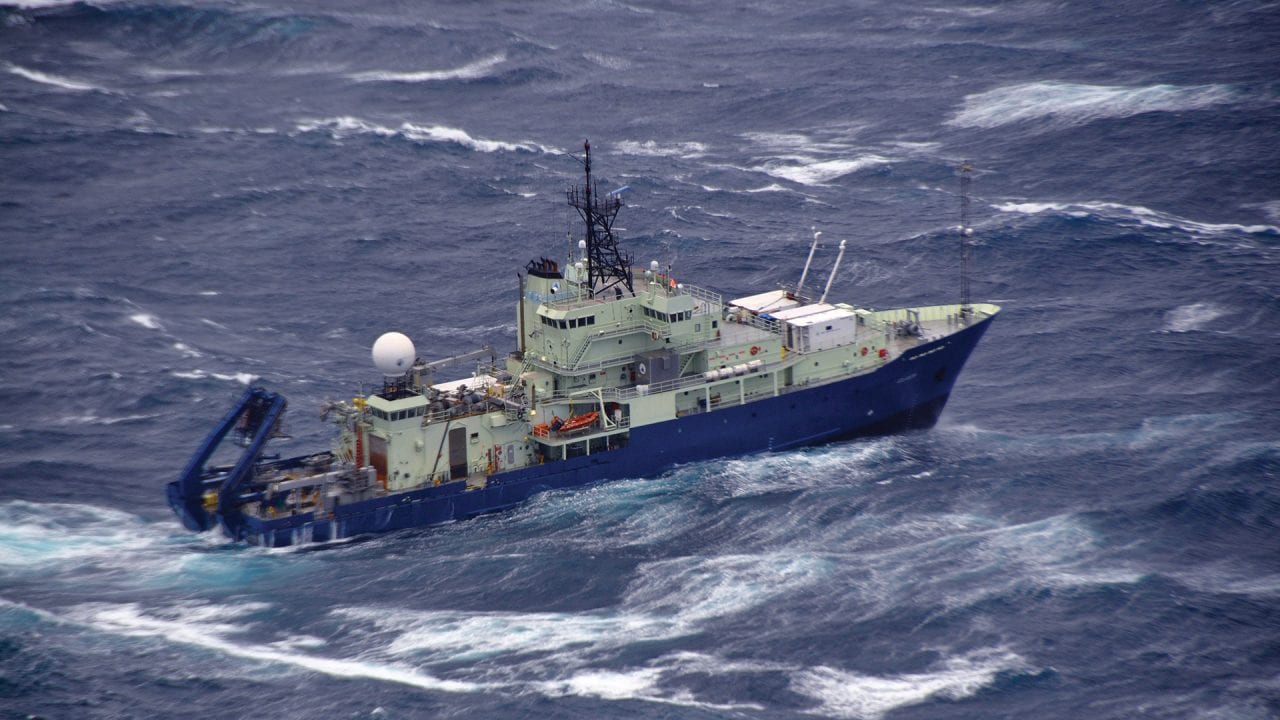 A tenacious ship pushes forward - Woods Hole Oceanographic Institution