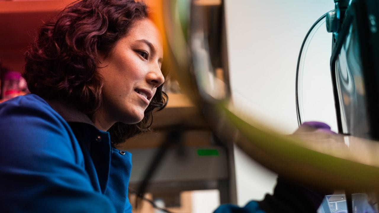 Kalina Grabb studies some of the ocean’s most reactive chemicals ...