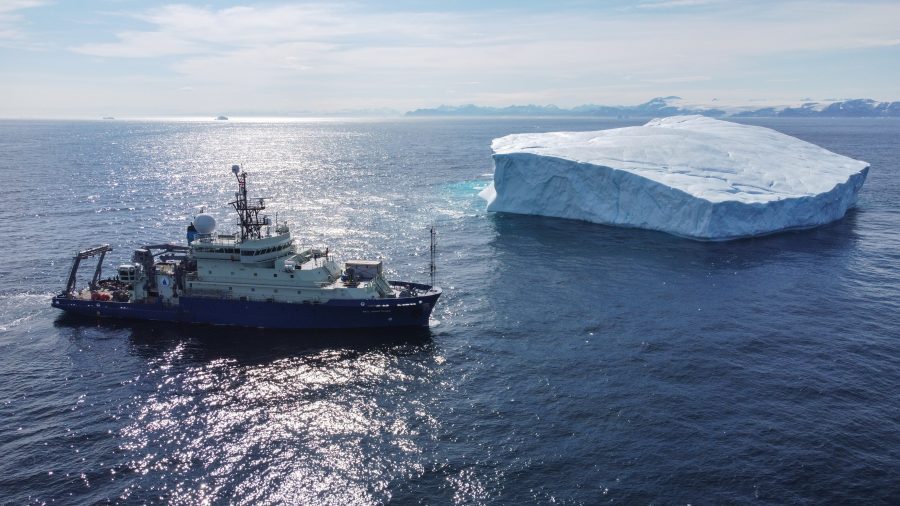 Physical Oceanography - Woods Hole Oceanographic Institution