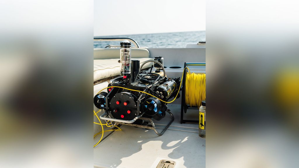 Development of a curious robot to study coral reef ecosystems awarded ...