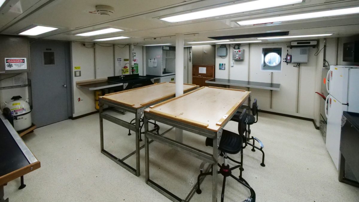 Inside the Ship - Woods Hole Oceanographic Institution