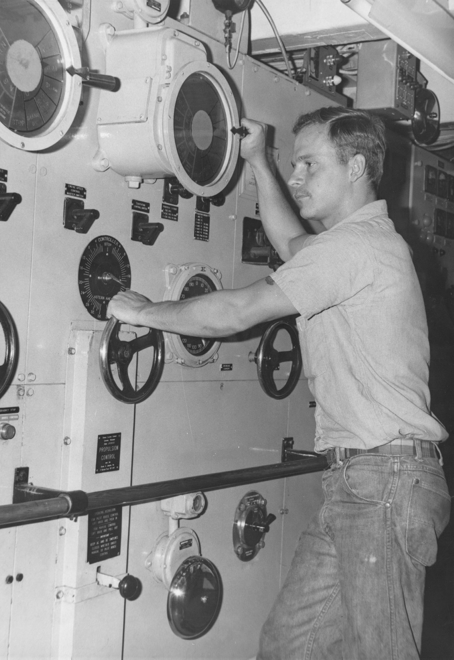 Richard Stuart Brereton Sr. – Woods Hole Oceanographic Institution