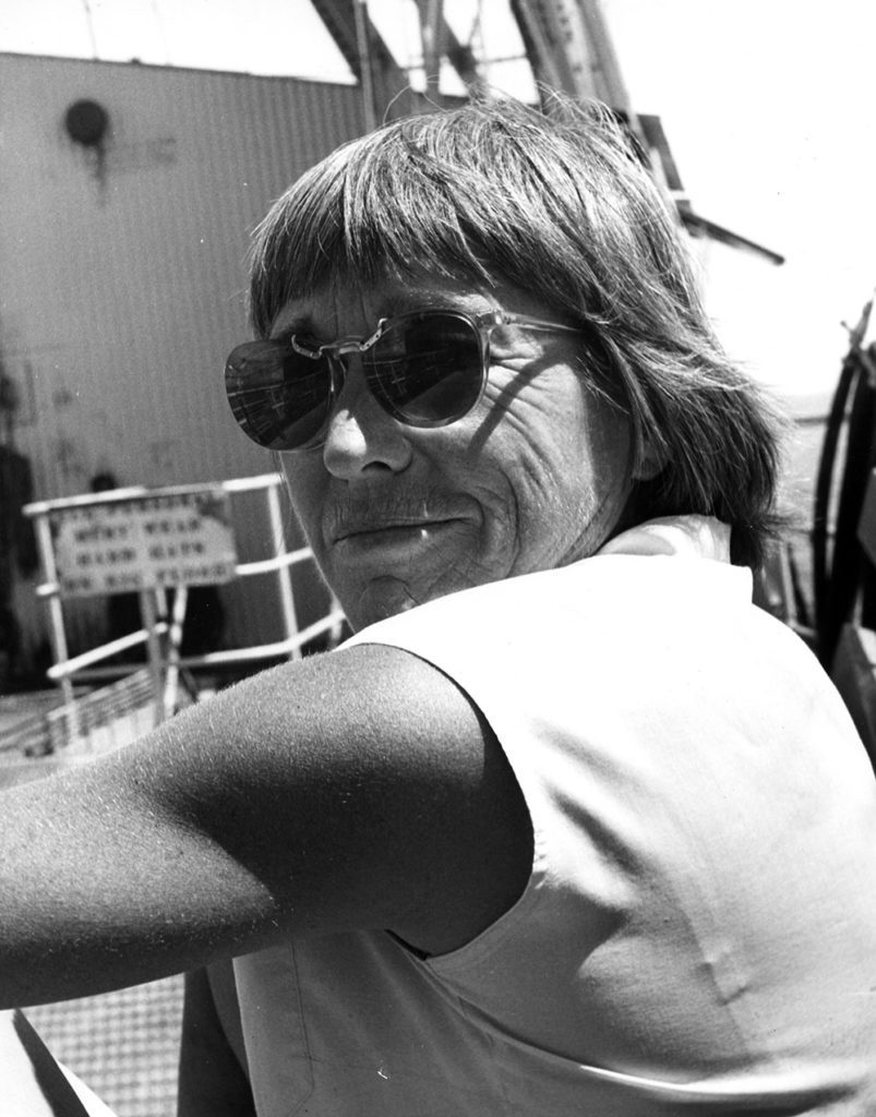 Elizabeth “Betty” Thompson Bunce - Woods Hole Oceanographic Institution