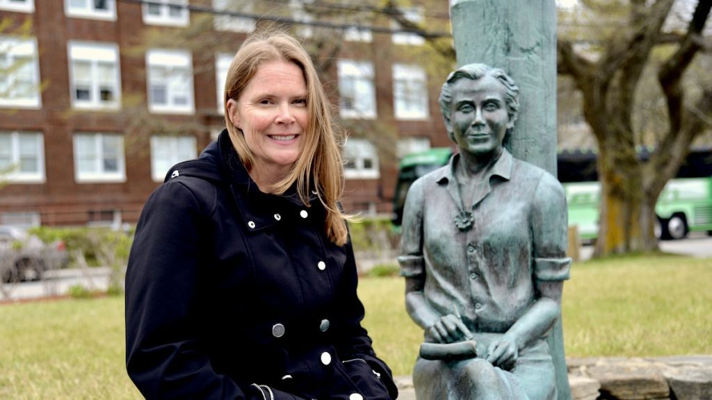 WHOI’s Julie Huber Elected to the American Academy of Microbiology